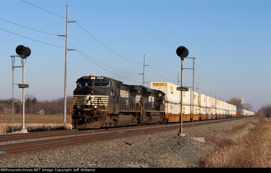More Westbound Stacks